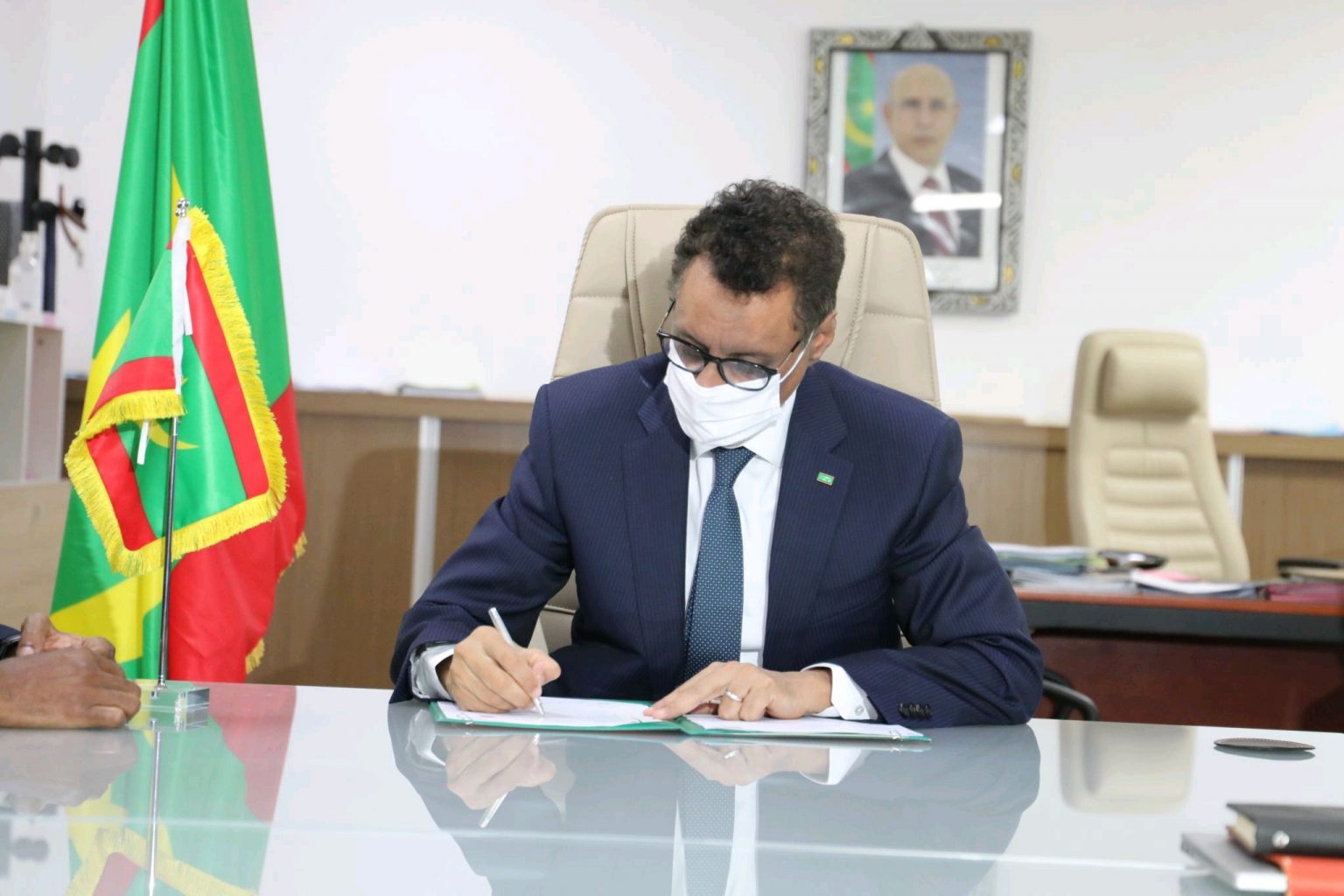 NFE Signs MoU With Mauritania for Fast LNG and Gas-to-Power Project ...